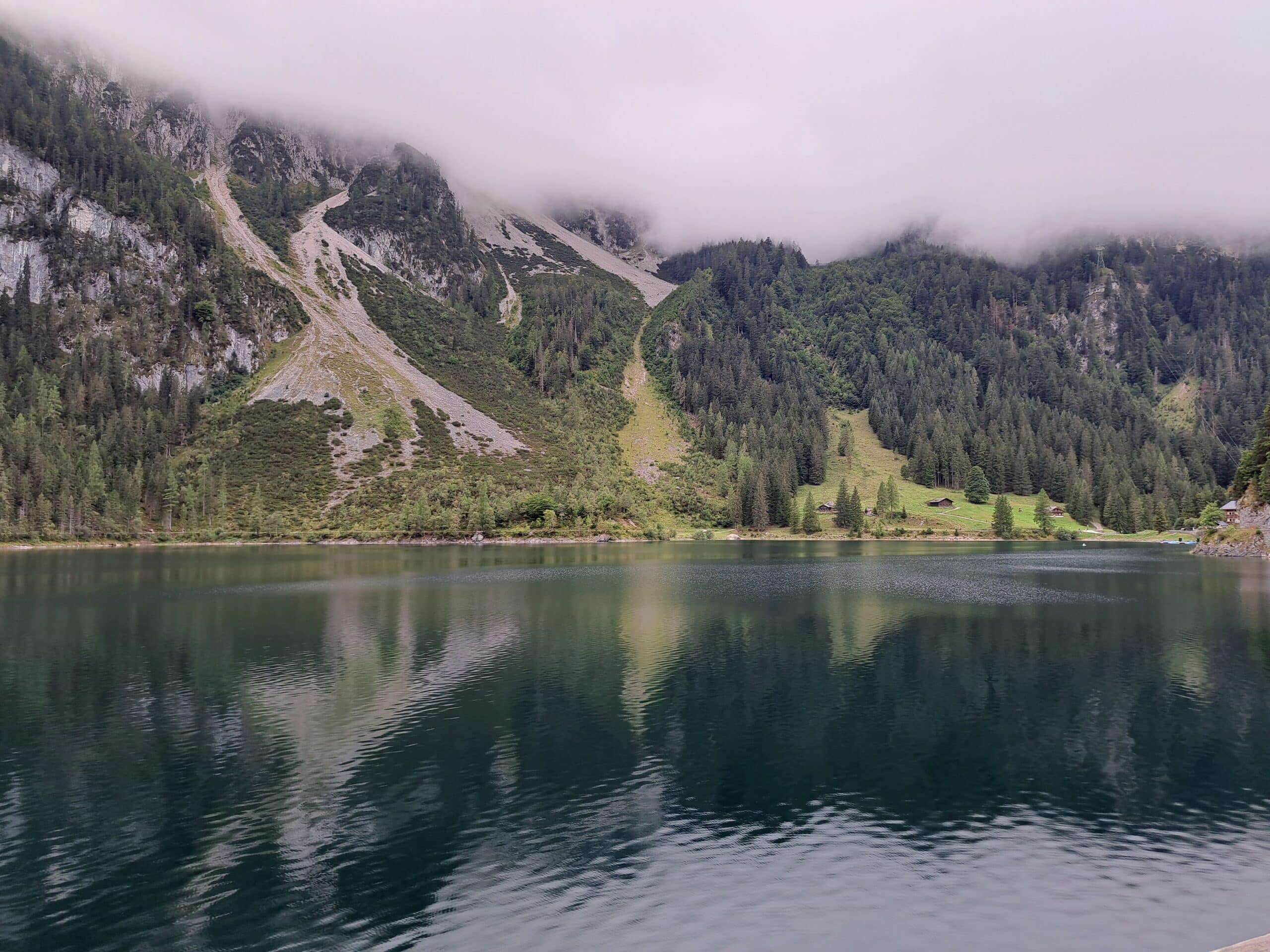 Vorderer und Hinterer Gosausee - WauWander | Urlaub und Abenteuer mit Hund